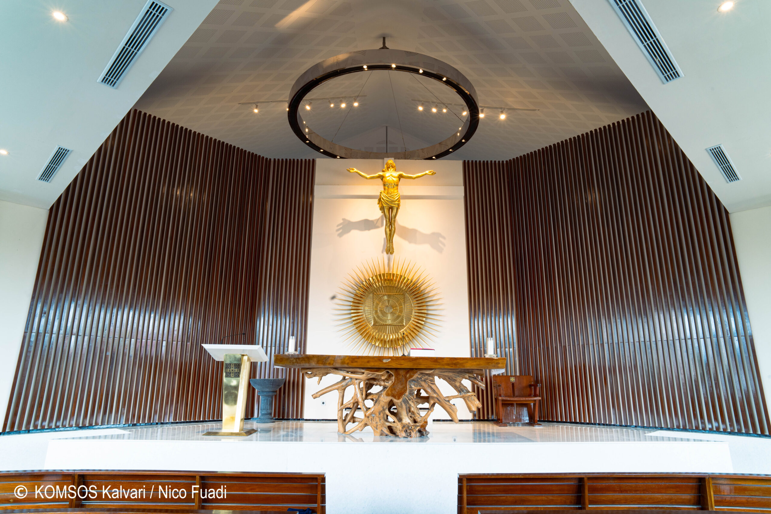 Kapel St. Martinus - Gereja Kalvari Lubang Buaya